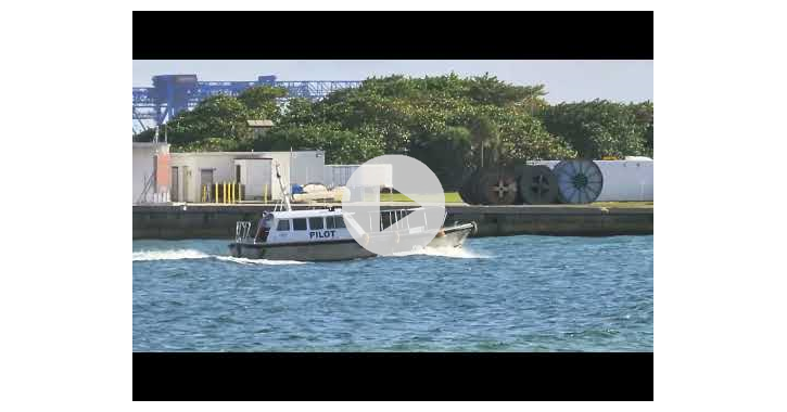 A pilot boat in the Port Everglades canal - Marine-Pilots.com