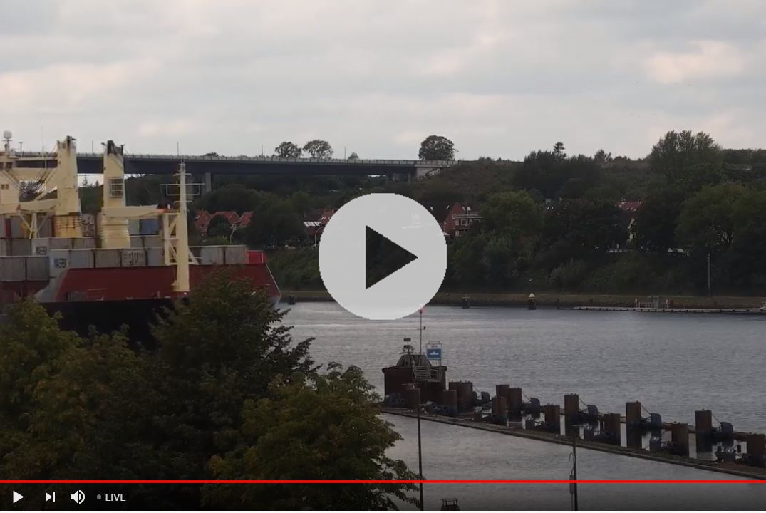 24/7 Live Webcam - Kiel Canal at Kiel Lock in Germany | Nord-Ostsee-Kanal Schleuse Kiel - Marine ...